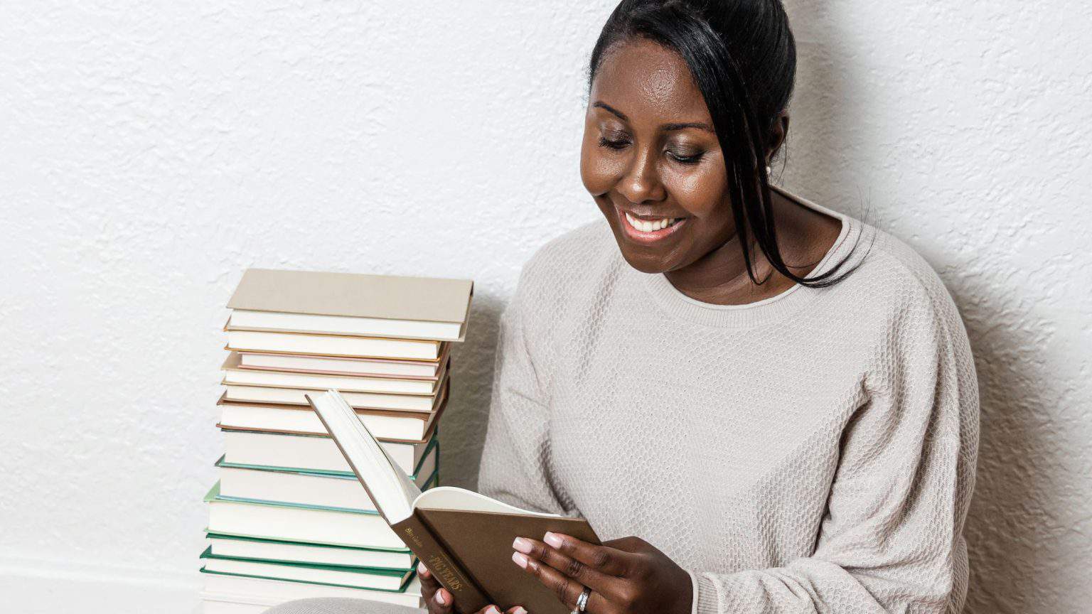 How to Start a Reading Journal: A Simple Guide to Transform Your Book Life
