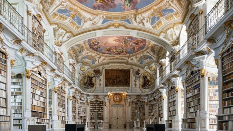 13 Must-Visit Libraries for Your Travel Bucket List
