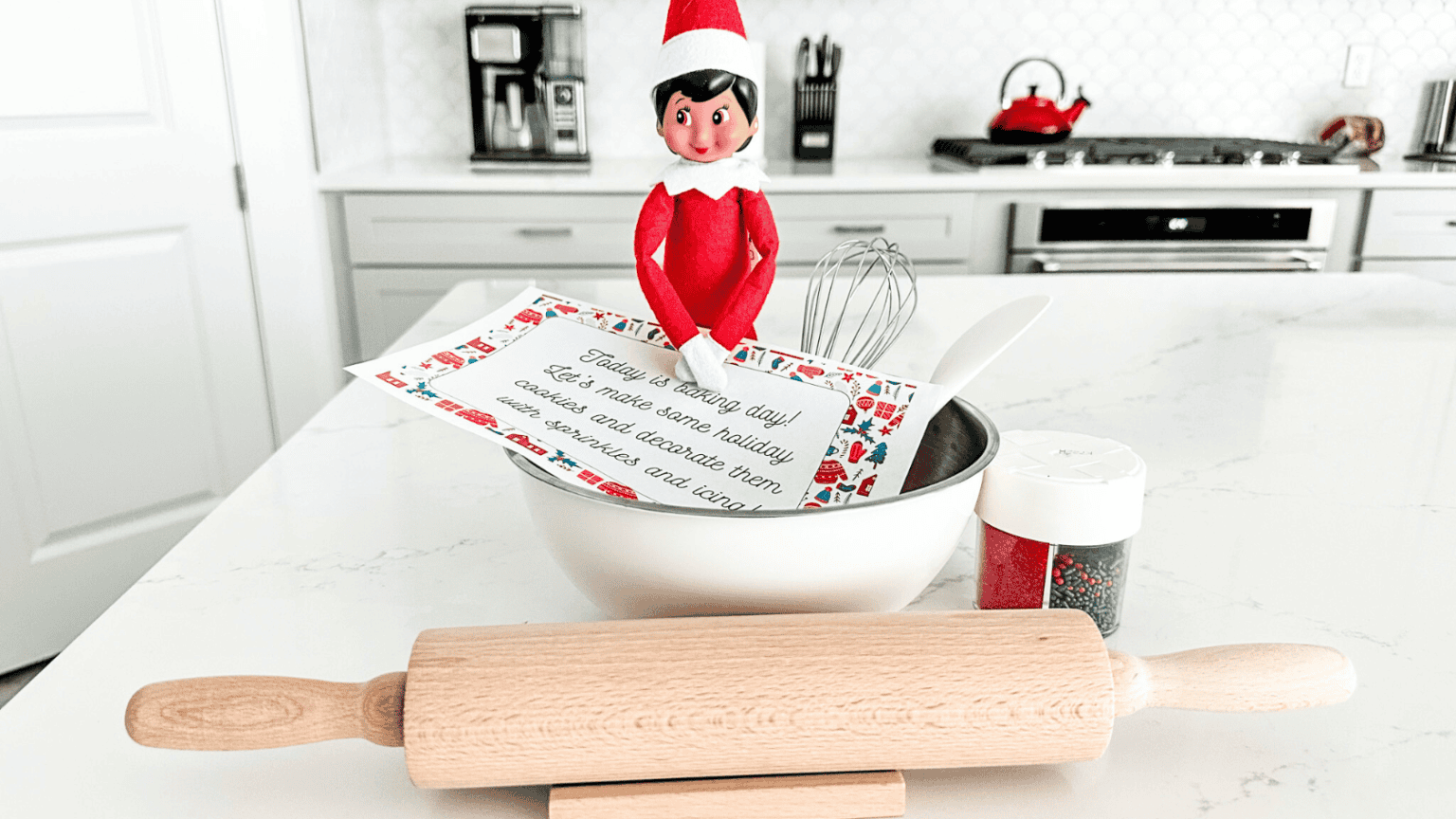 20+ Elf on the Shelf Notes & Messages (With Free Printables!)